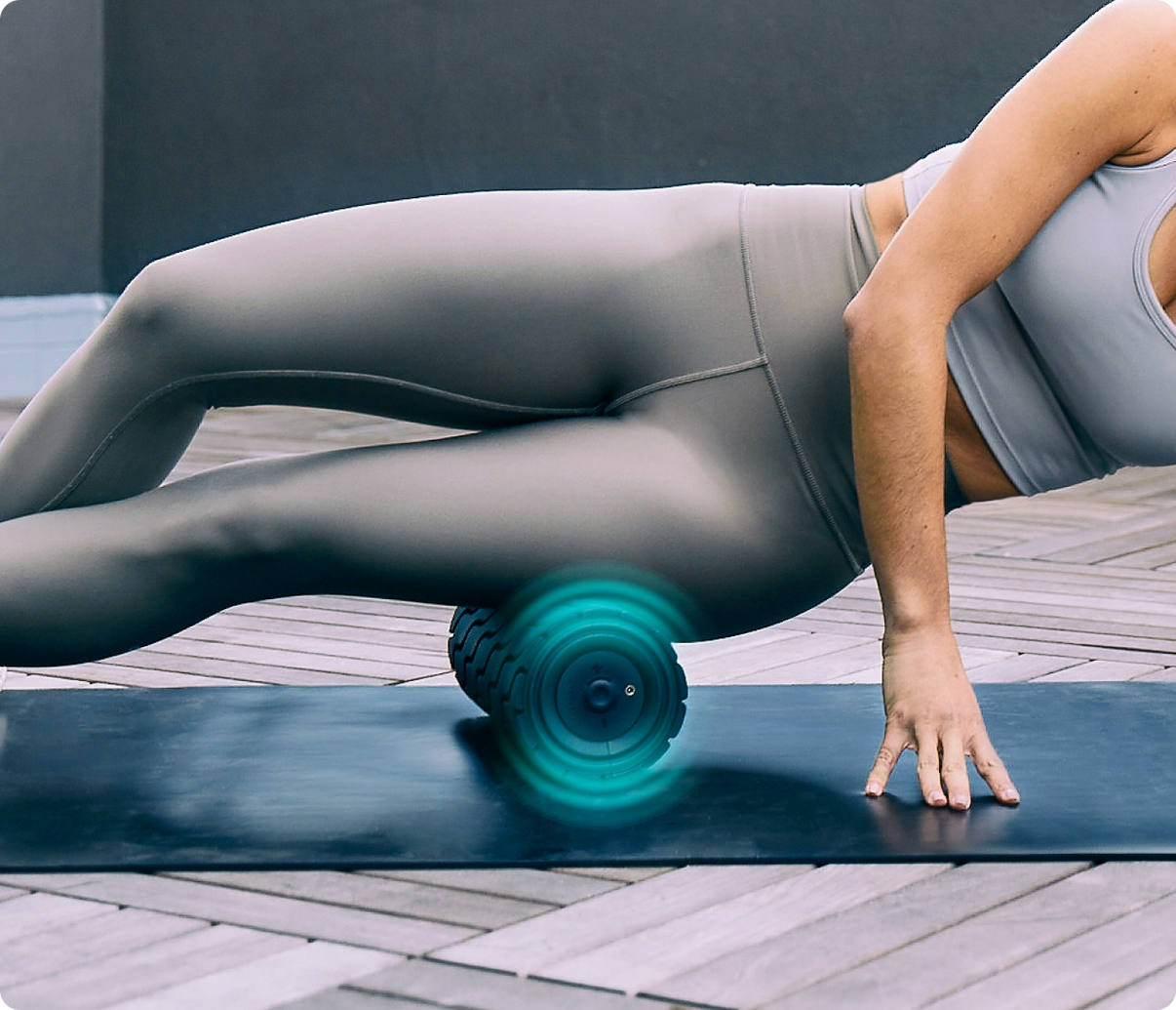 WaveRoller | Vibrating Roller for Sore Muscles | Therabody US